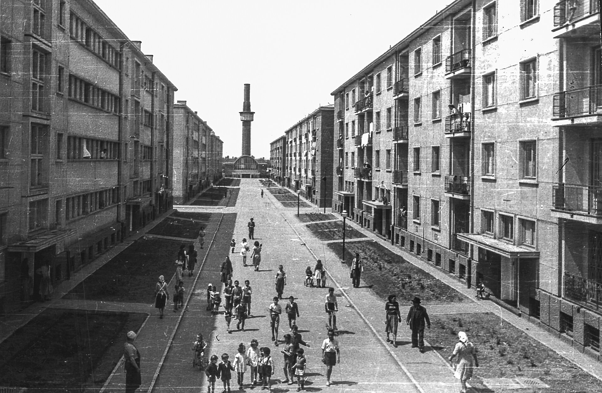 Ferentari incomplet. Volumul 1 - Politici urbane la o margine de oraș ...