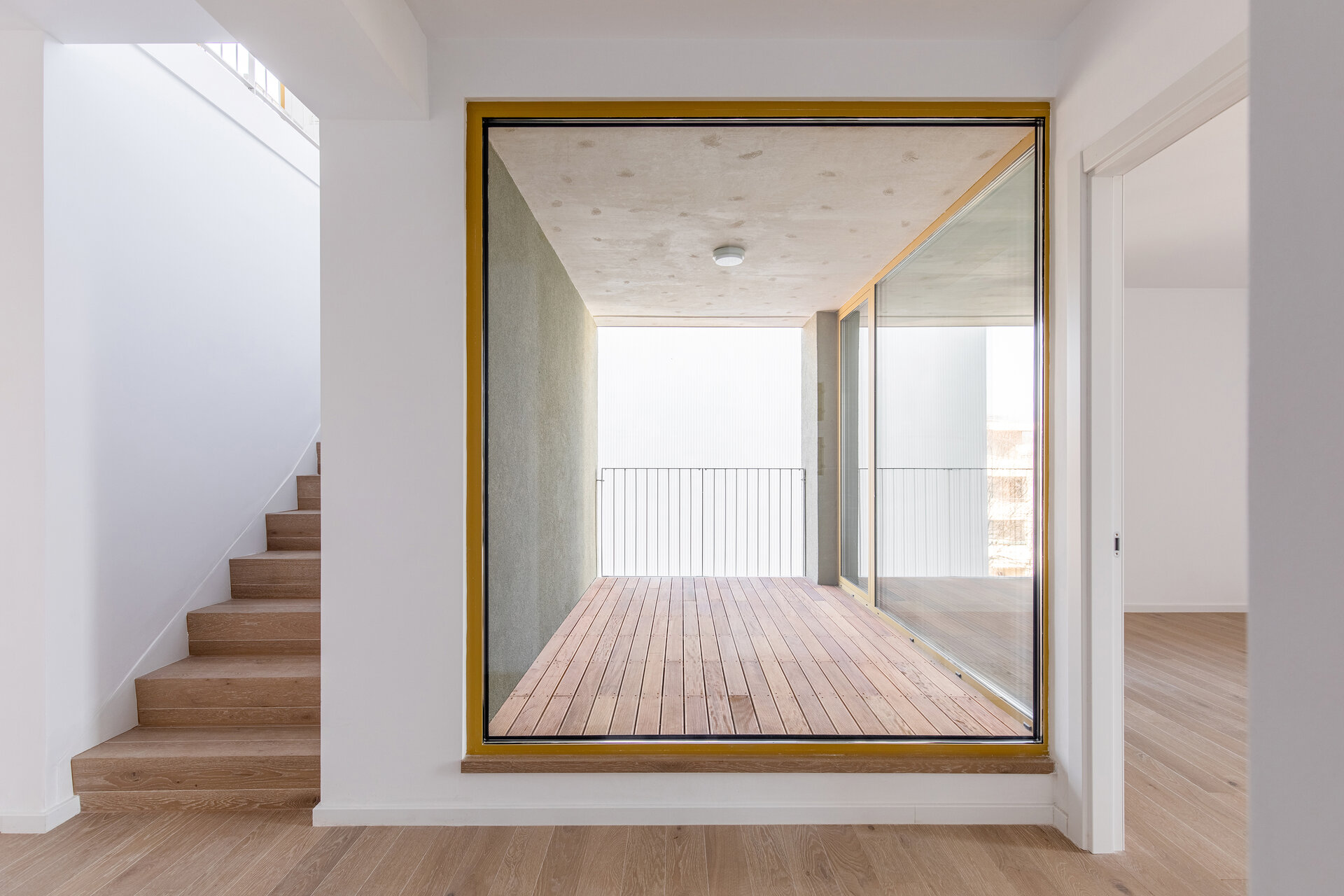 Urban Spaces 5 / Imobil de apartamente pe strada Sfinții Voievozi